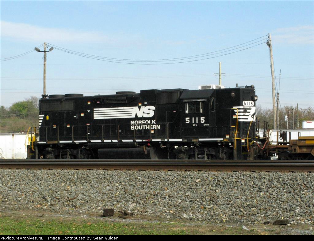 NS EMD GP38-2 5115